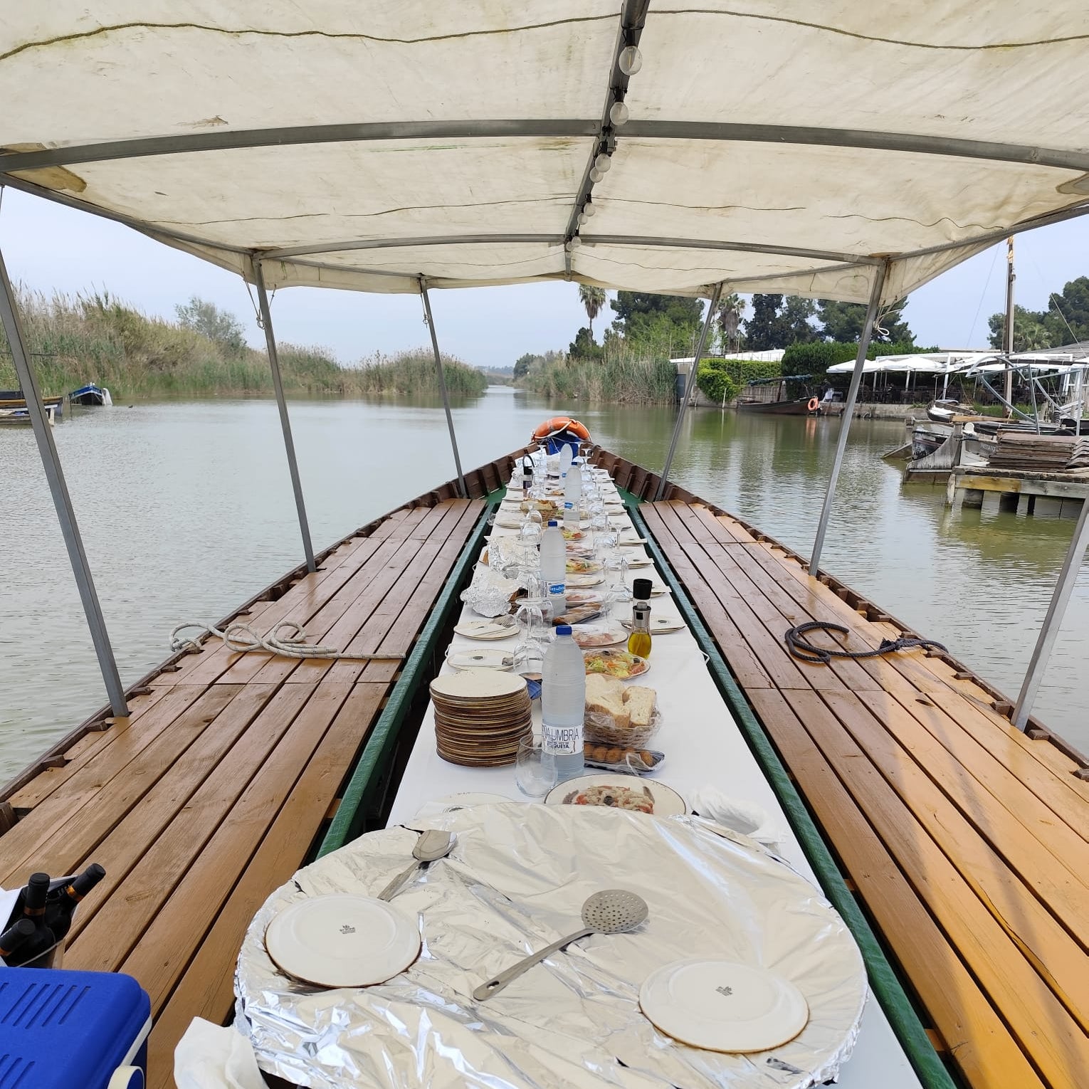 Paseo Privado en Barca con Paella en la Albufera | Freedome